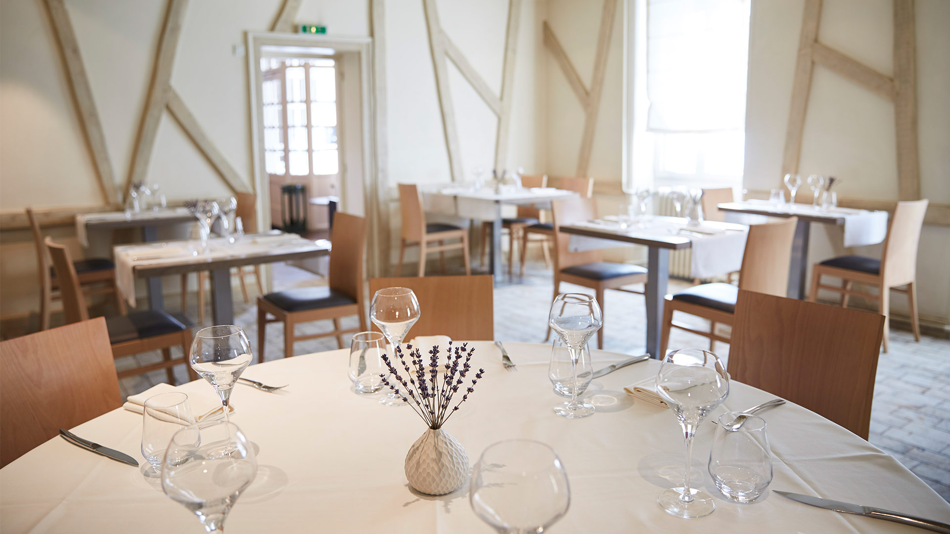 Restaurant à Laval, L'Antiquaire, cuisine de saison, bistro et gastronomie